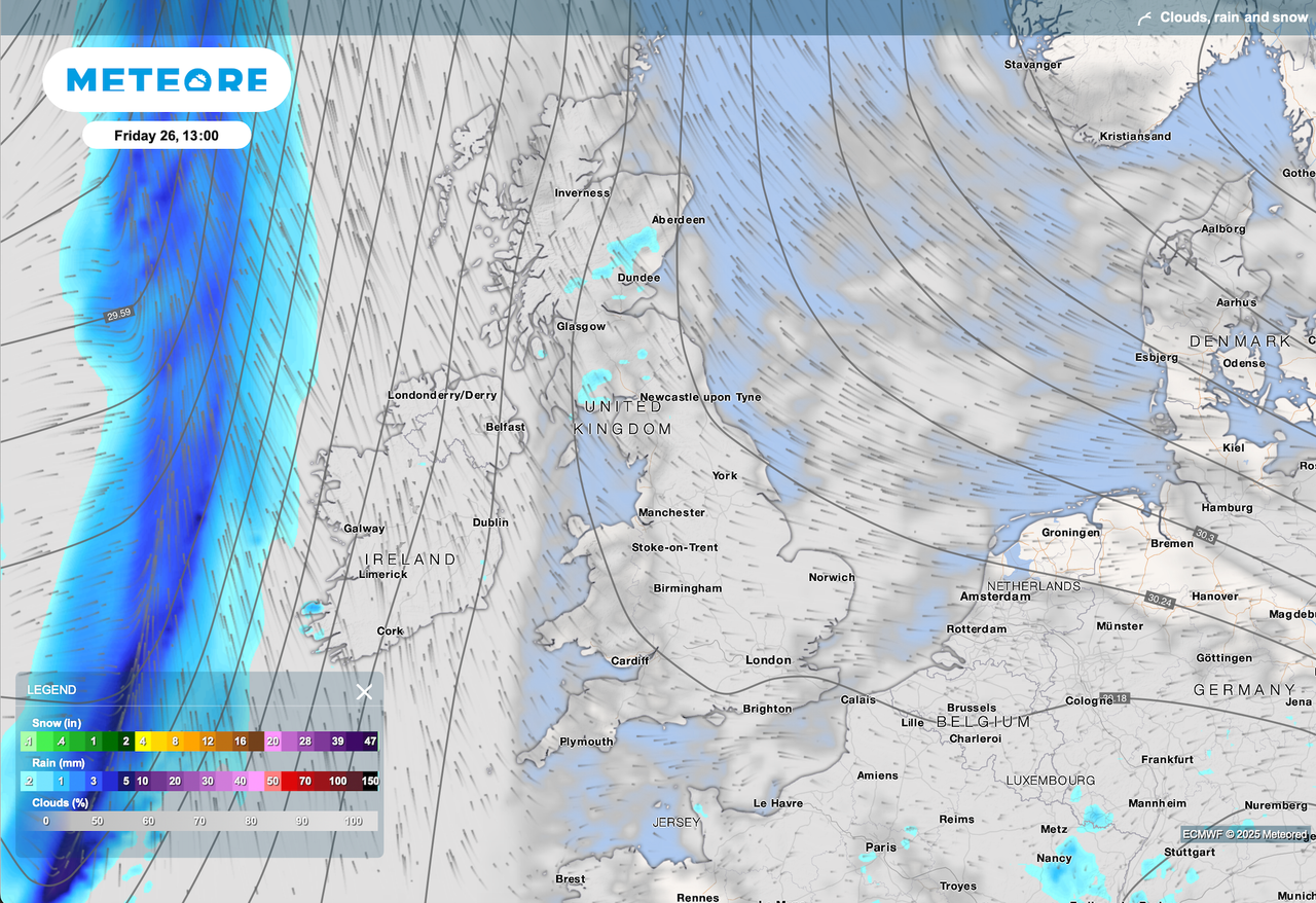 UK rain band and weather front to move in by Friday, bringing a shift ...