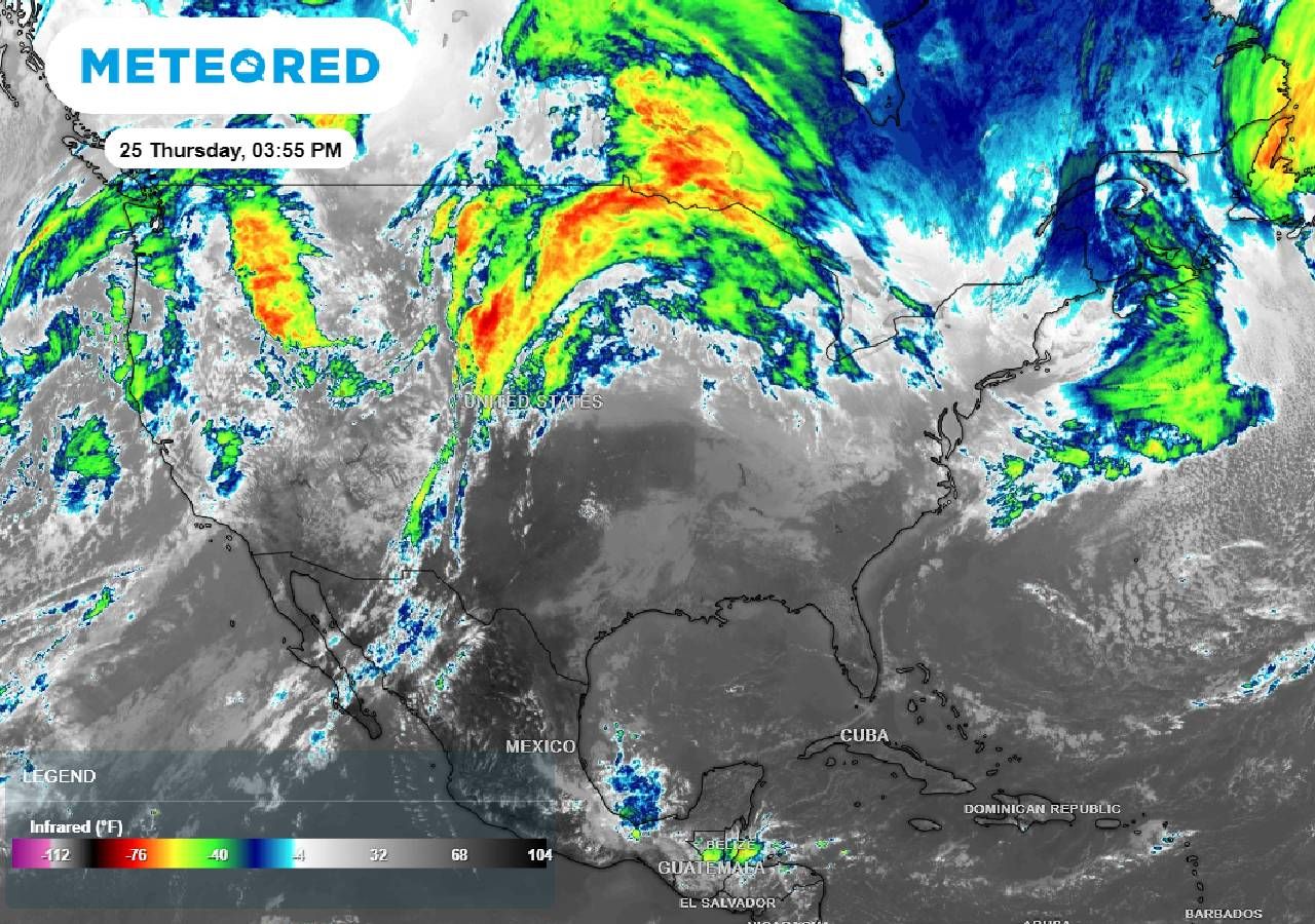 A Stormy Christmas: Weather Extremes Unwrap Hazards Across the U.S.