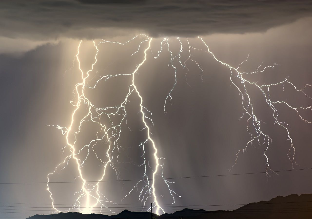 Aviso por tormentas eléctricas y precipitaciones en el norte del país