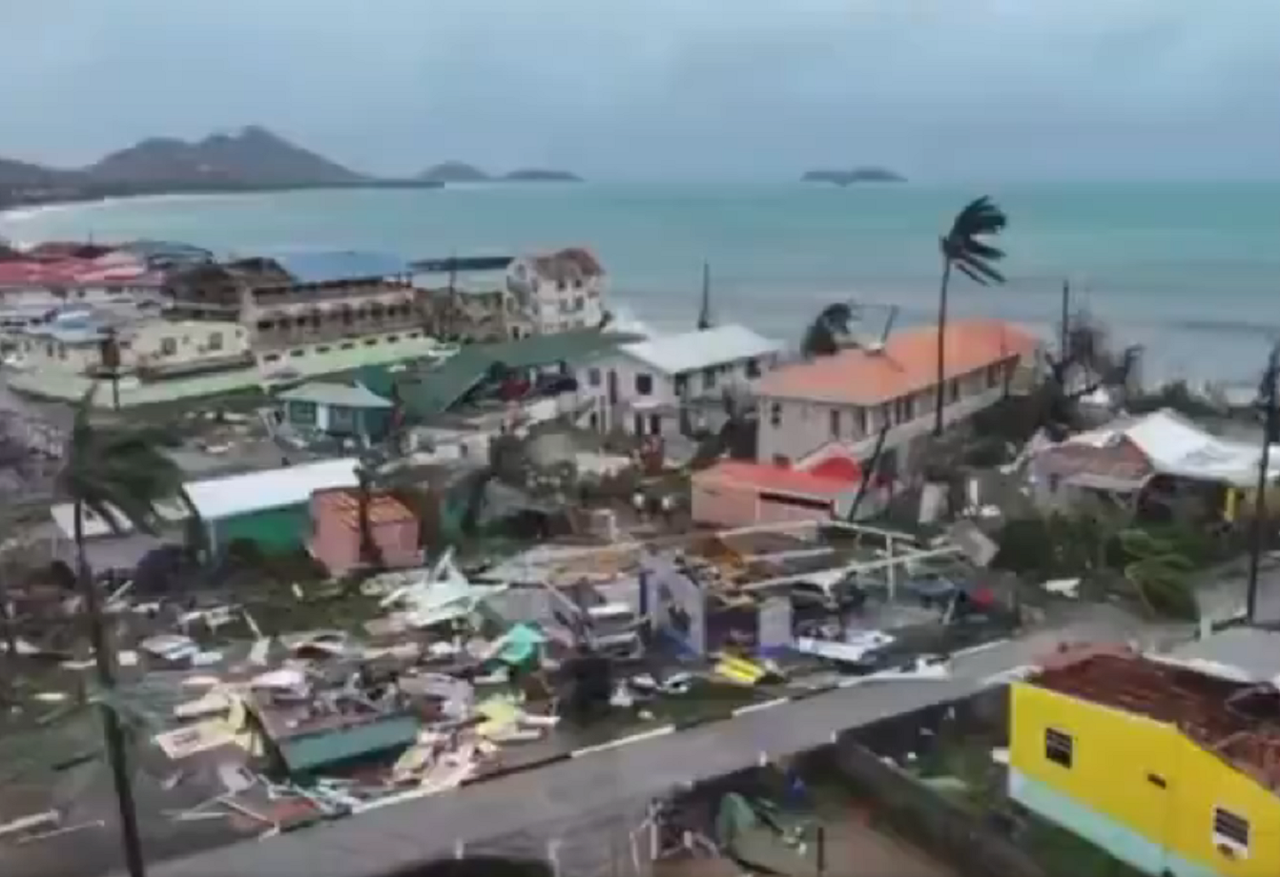 Béryl : un 1er ouragan de la saison record, au moins 7 morts et des ...