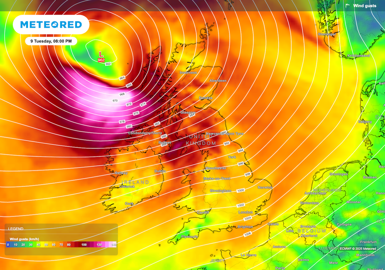 Britain braces as Storm Bram barrels in with heavy rain and 90mph winds ...