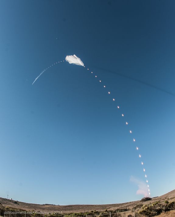 Captura espectacular del lanzamiento de un cohete