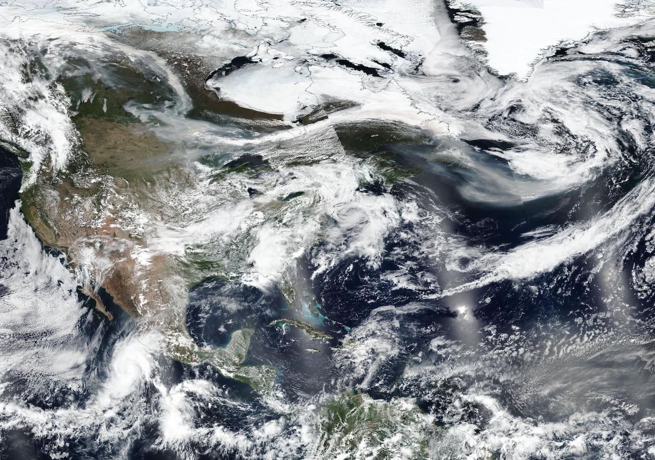 Carbon monoxide 'smoke' from Canada's fires cross the Atlantic towards ...