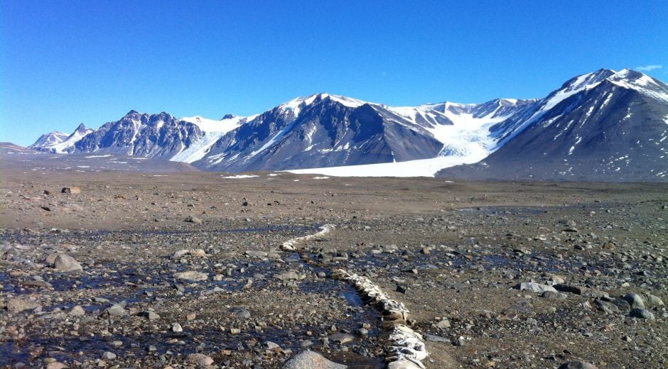 Deshielo en los Valles Secos de la Antártida