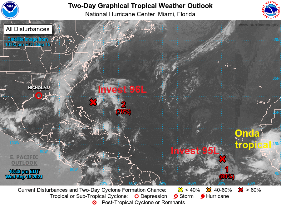 El duro Nicholas y tres ondas activas en el Atlántico tropical