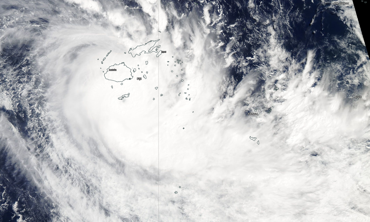 El intenso ciclón tropical Harold sobre Fiji y hacia Tonga