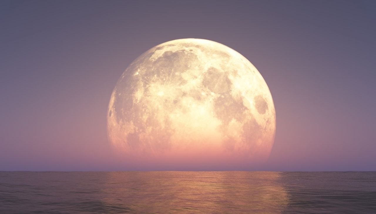 Pourquoi la Lune paraît énorme : l’incroyable illusion qui trompe votre ...