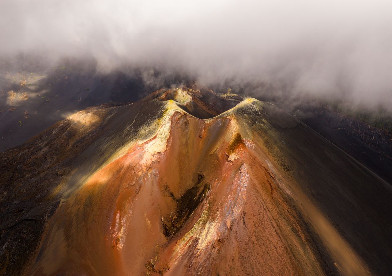 España también tiene volcanes dormidos: estas son las 6 zonas donde se ...