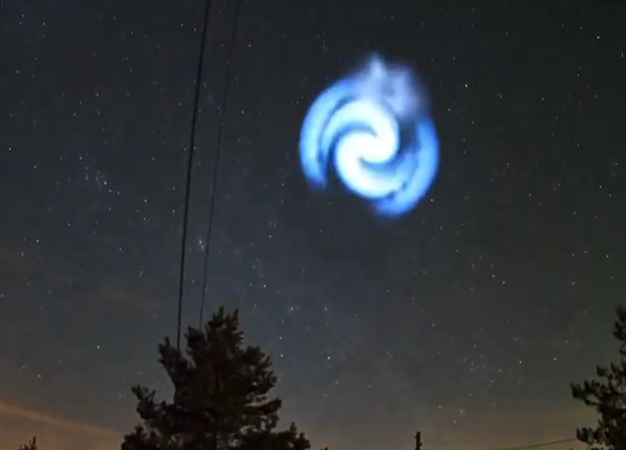 Was wäre, wenn in der Nacht ein UFO über den Himmel über Deutschland und Europa geflogen wäre?