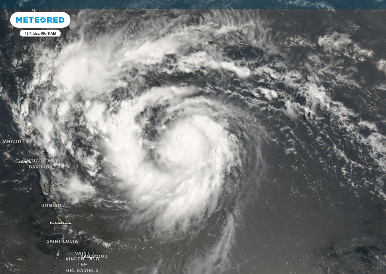 First Hurricane of the Season, Amazing Lightning Show, and Deadly ...