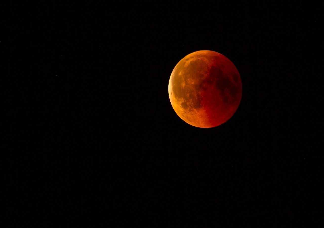 Crimson lunar eclipse: Get ready for the striking blood-red Corn Moon ...