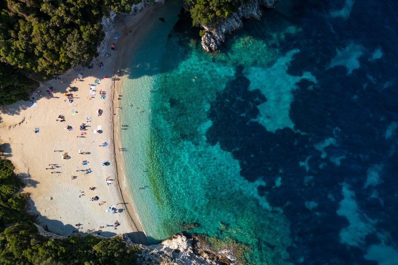 Global Warming is Affecting the Color of the Oceans, According to a New ...