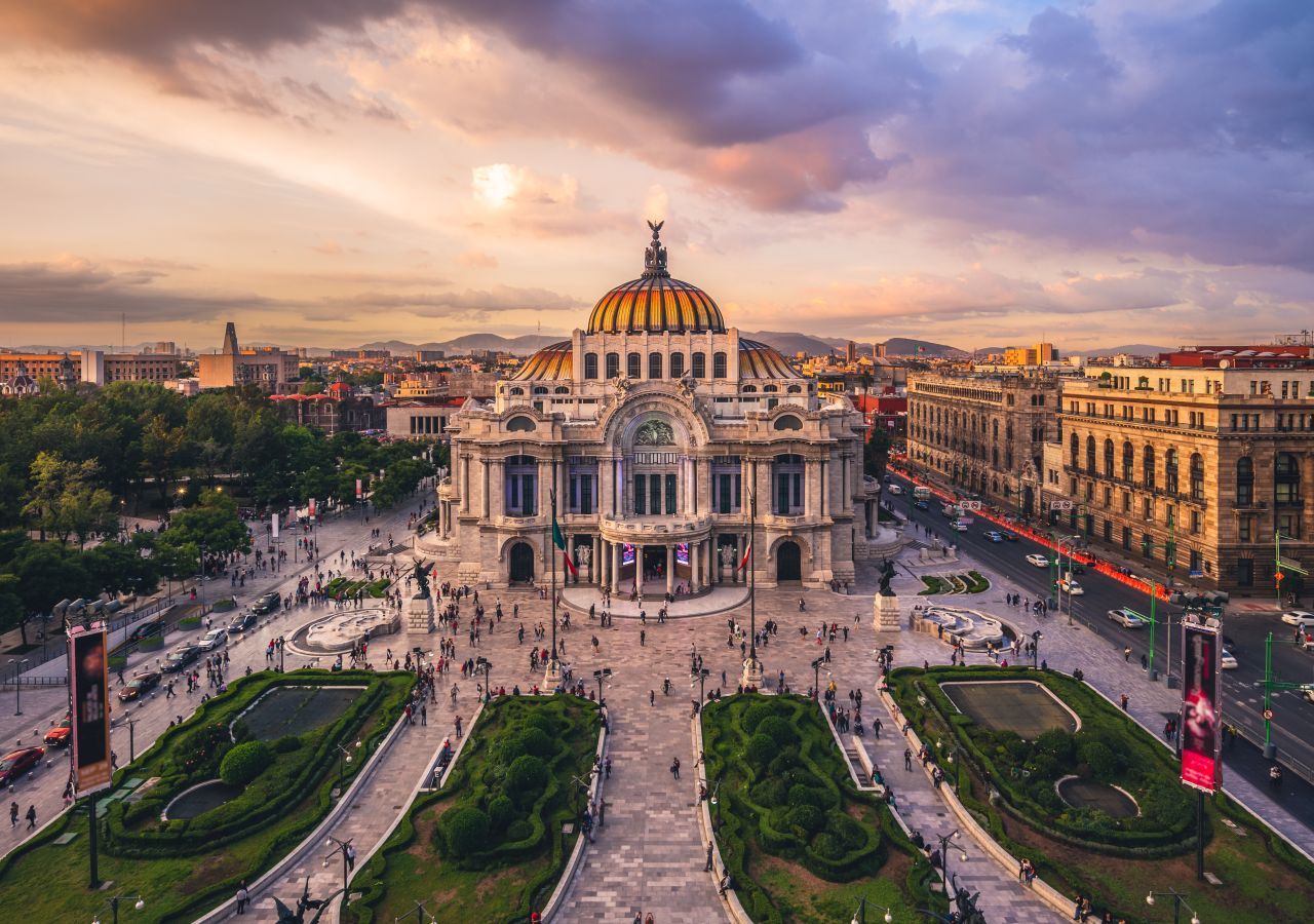 Mexiko-City: Geht die Millionen-Metropole langsam unter?