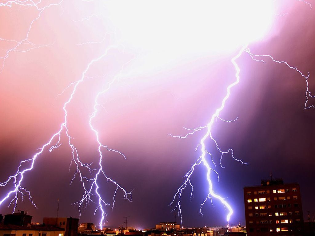 ¿Has vivido de cerca el impacto de un rayo? Estos son los riesgos