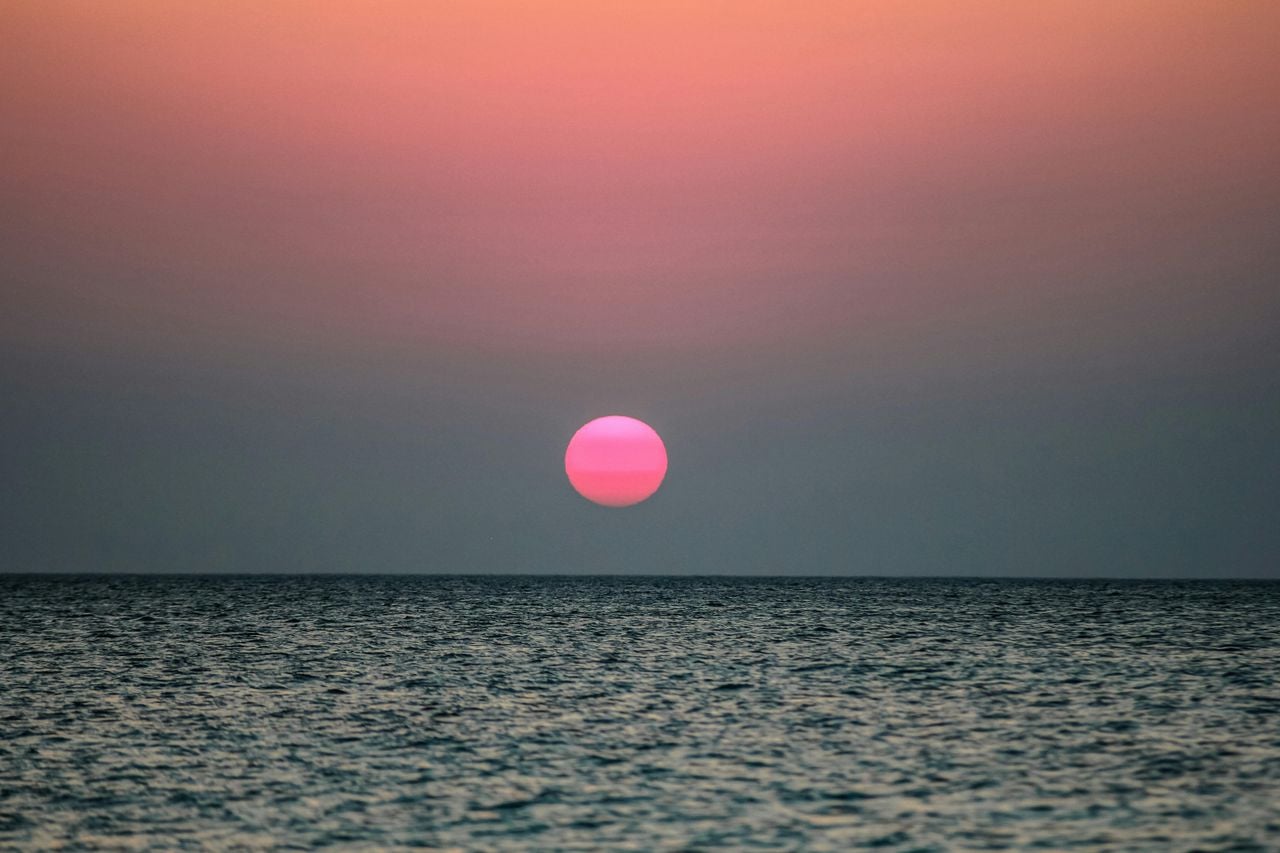 How long will Saharan dust linger over the UK?