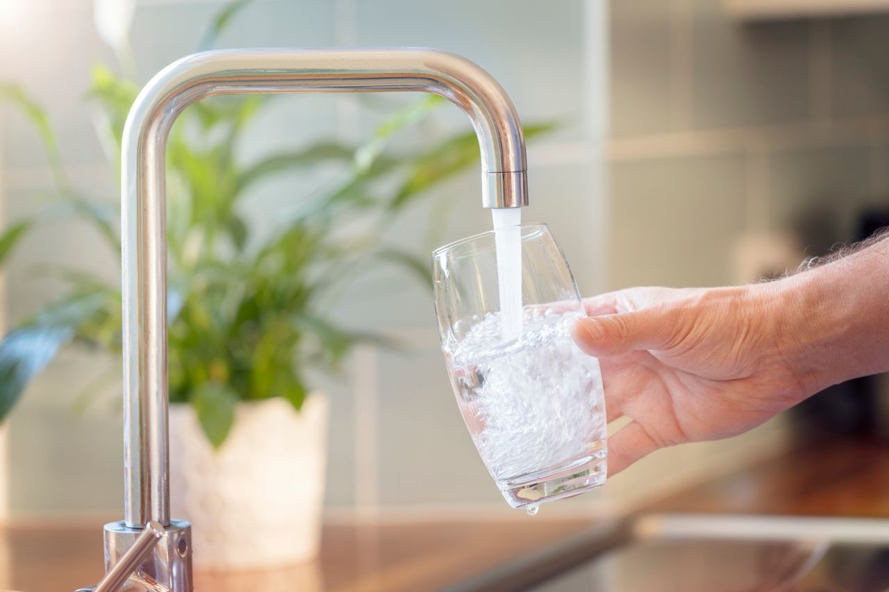 How to Tell if Your Tap Water Is Safe and Whether You Really Need a Filter