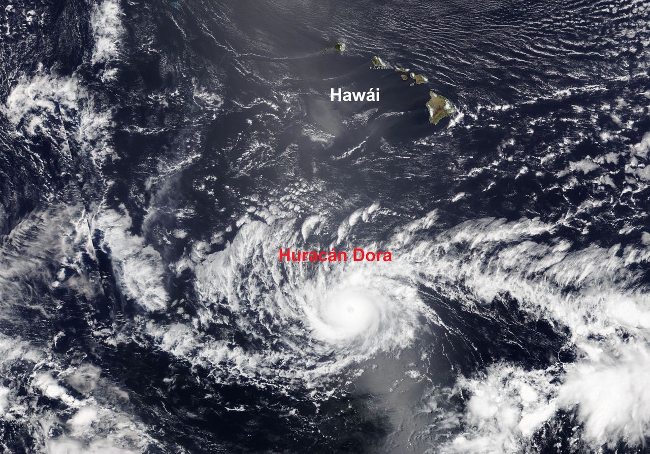 Como el huracán Dora, en su lejanía, pudo avivar los incendios ...