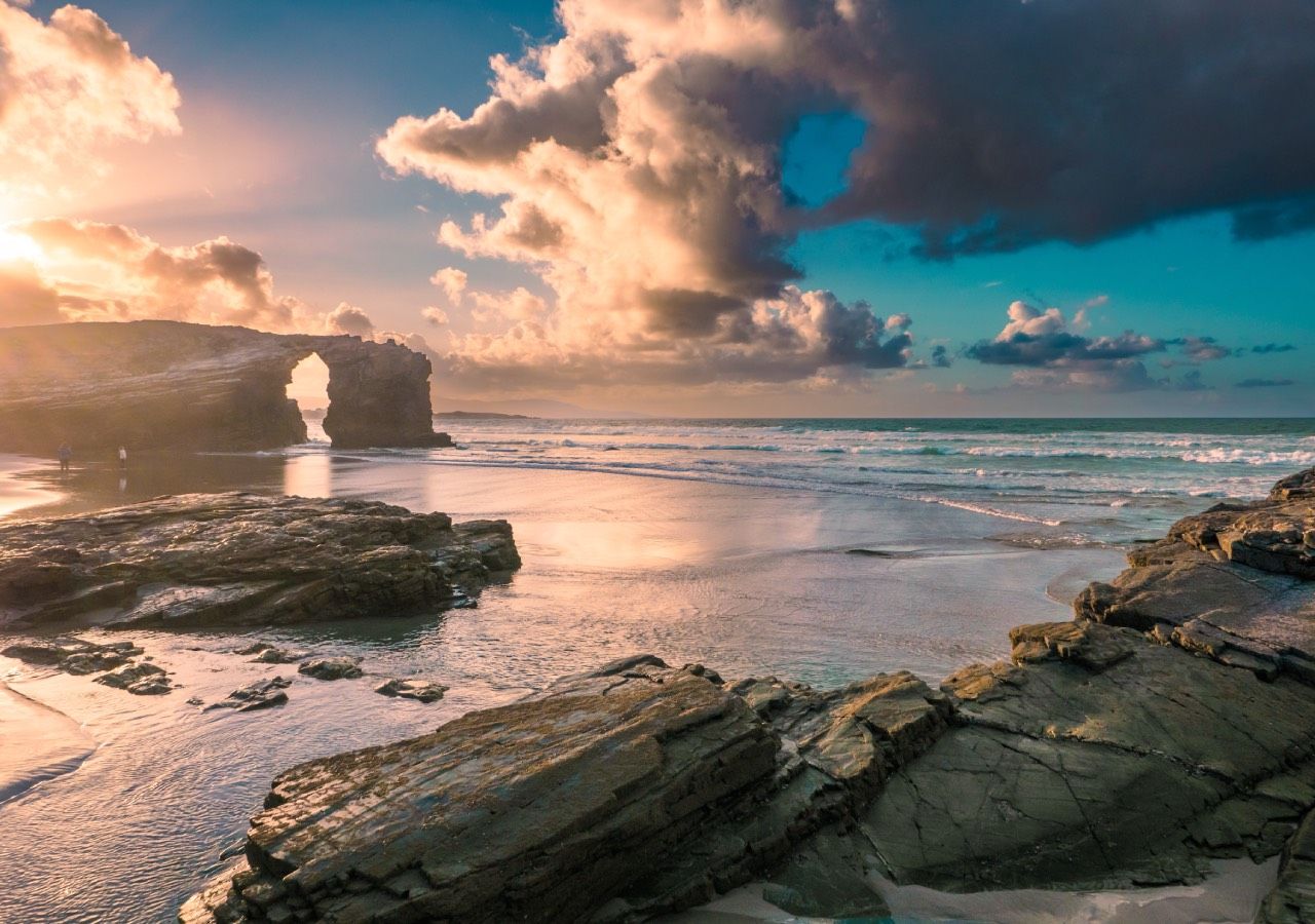 Las playas con el agua más caliente y más fría de España