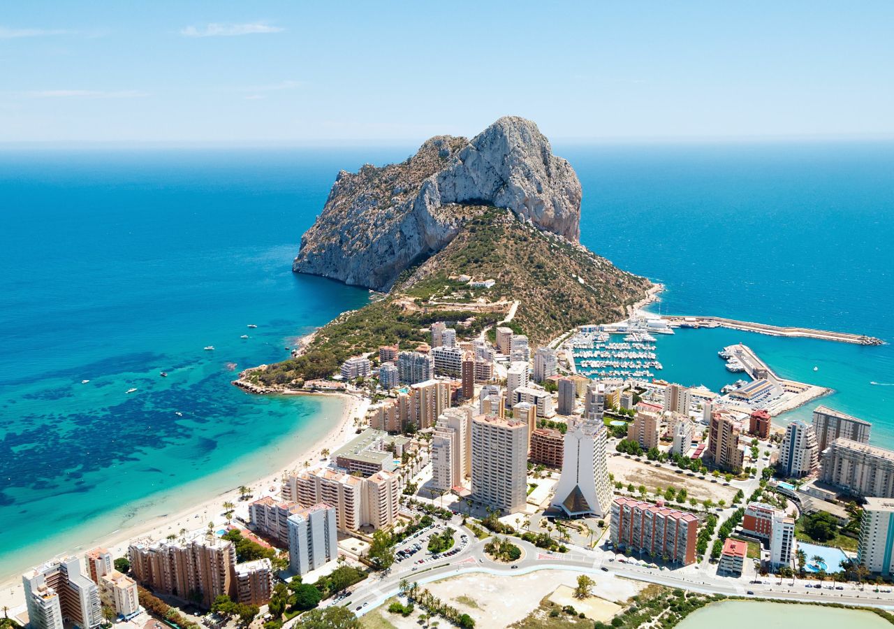 Nos estamos quedando sin arena: ¿qué está pasando en las playas de España?
