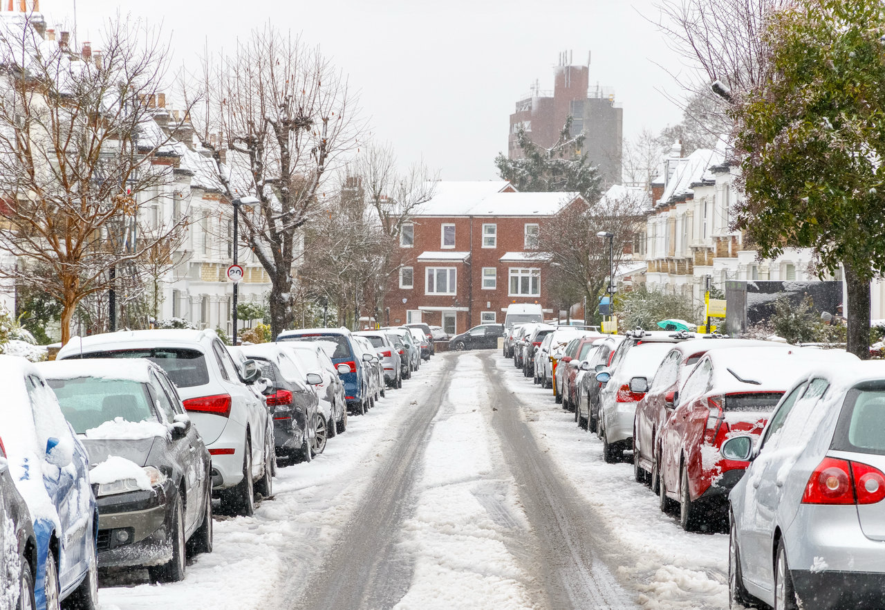Storm Goretti clears east but Met Office warns of lingering snow, ice ...