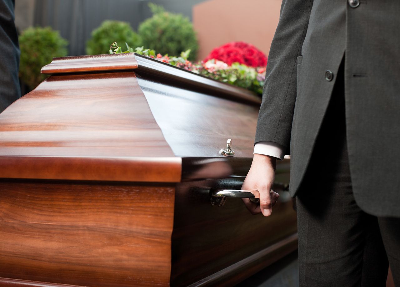 Morir contamina: ¿cómo podemos hacerlo de forma más ecológica?