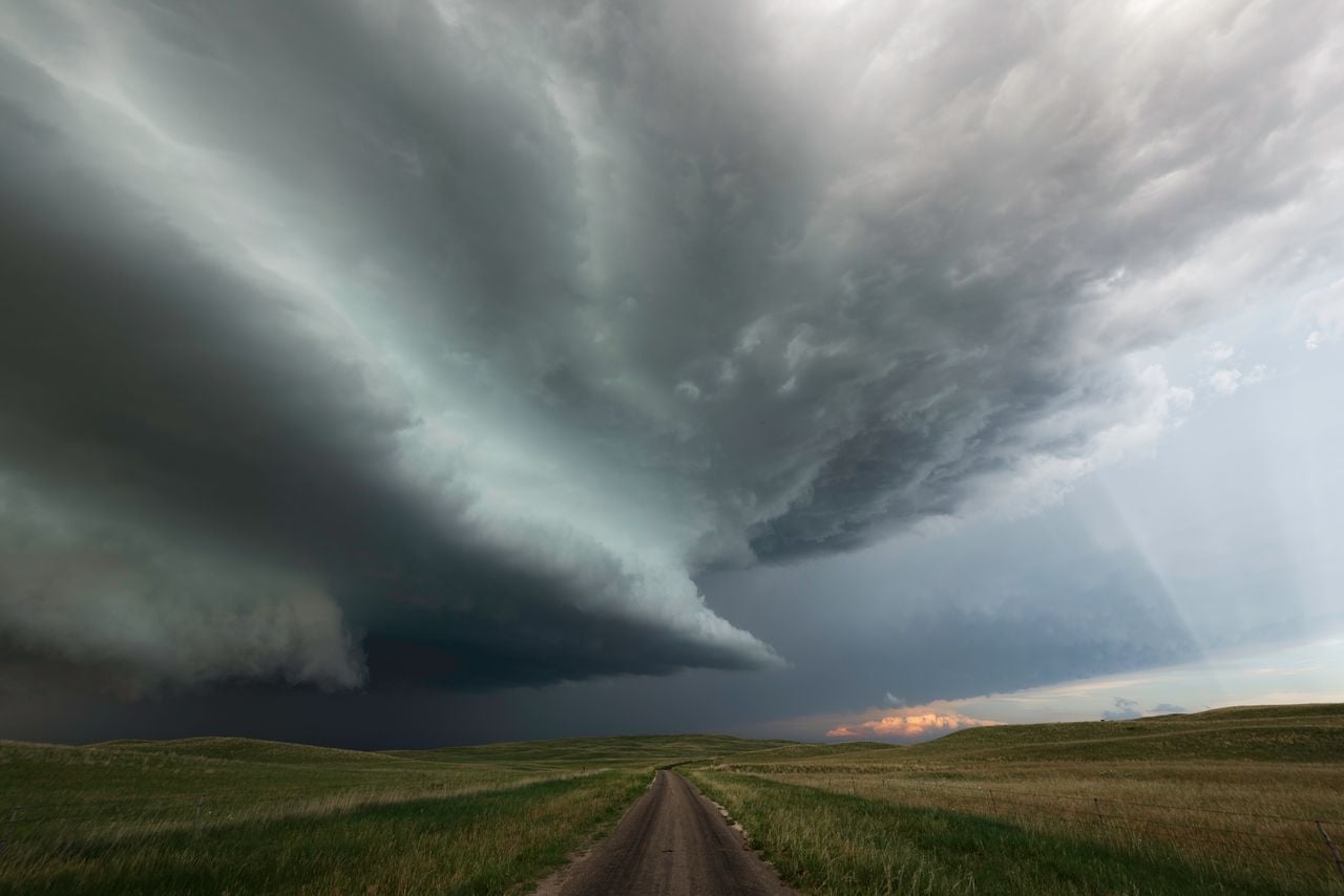 Nebraska’s ‘Tornado of the Year’ Stuns Storm Chasers With Power, Beauty ...