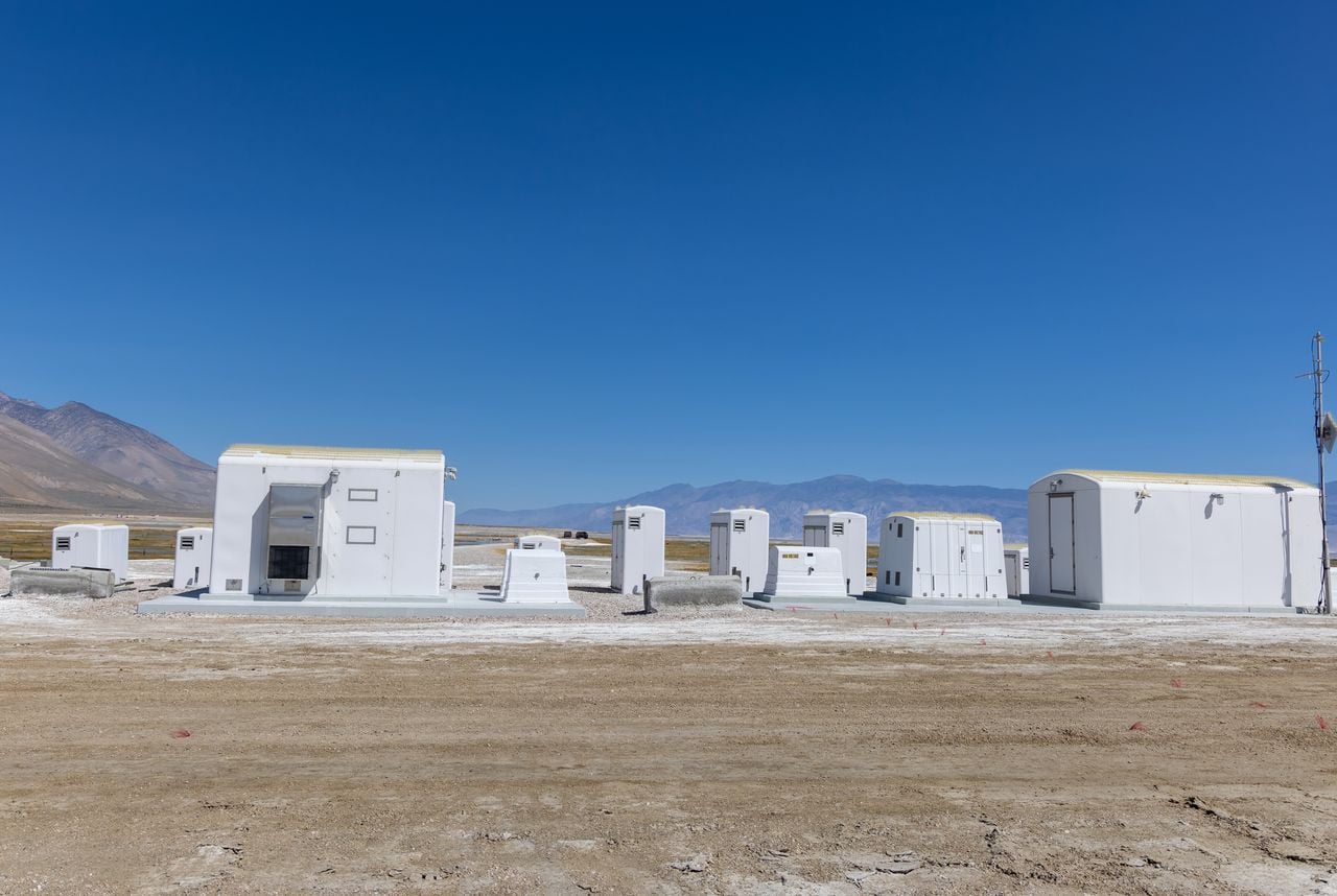 Owens Lake Dust Cleanup Paying Off as Study Shows Surrounding Desert ...