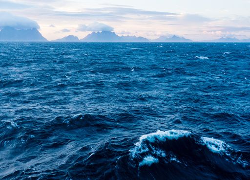 Maelstrom : à la rencontre du puissant tourbillon marin. Record Guinness