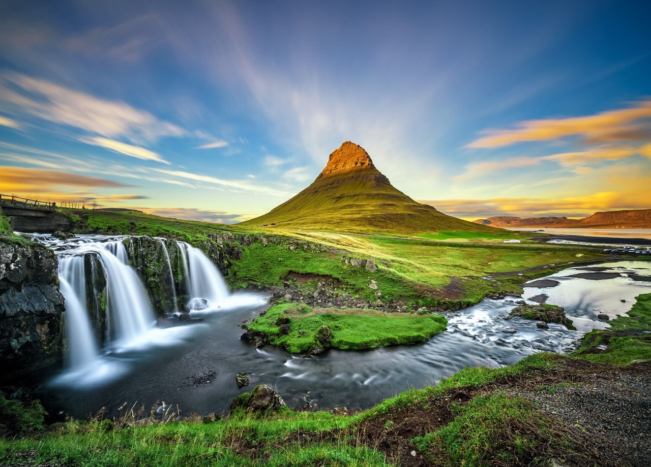 Surtourisme : comment l'Islande s'oriente-t-elle vers un modèle plus ...