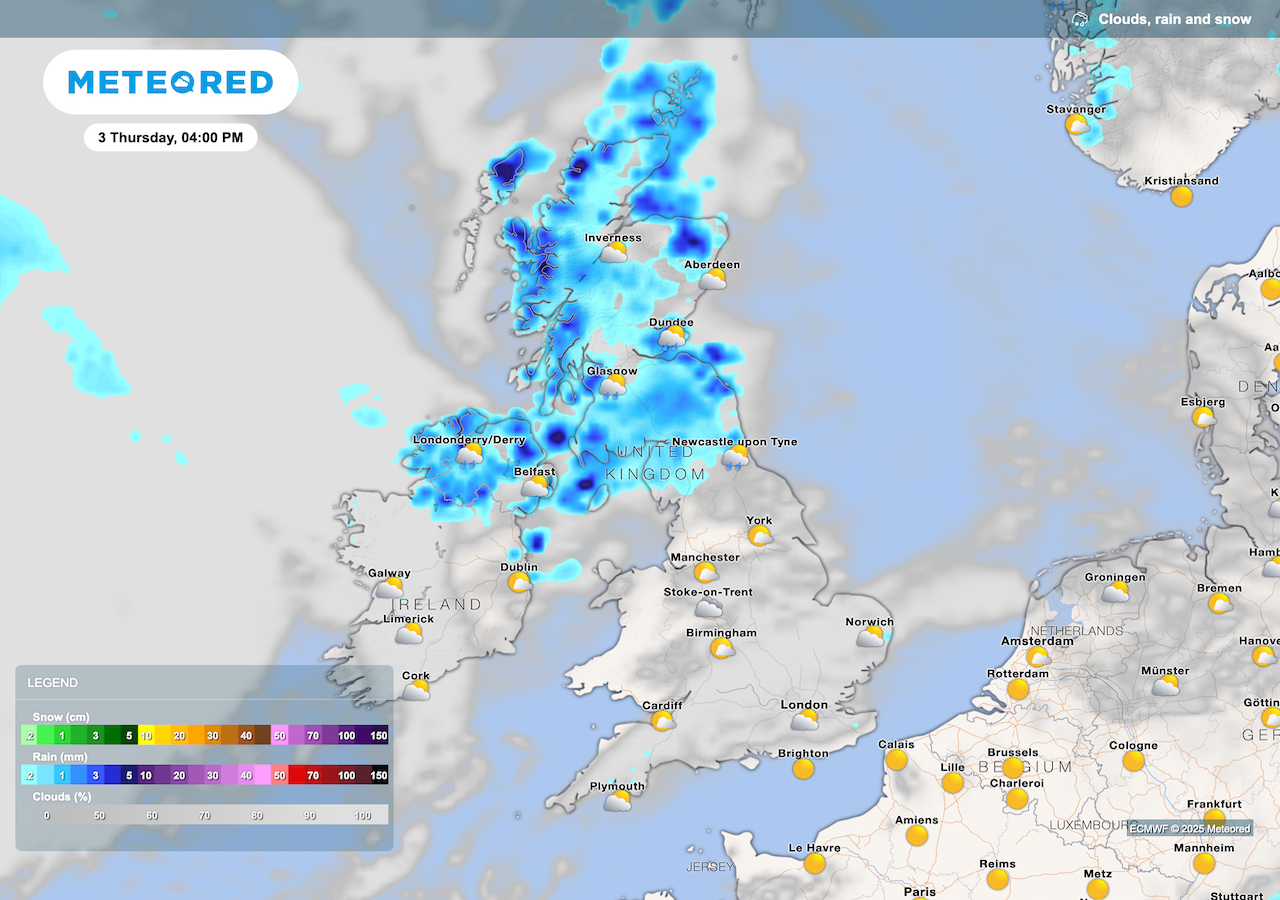 UK weather forecast: north-south divide brings showers and storms up north, sunshine and warmth ...