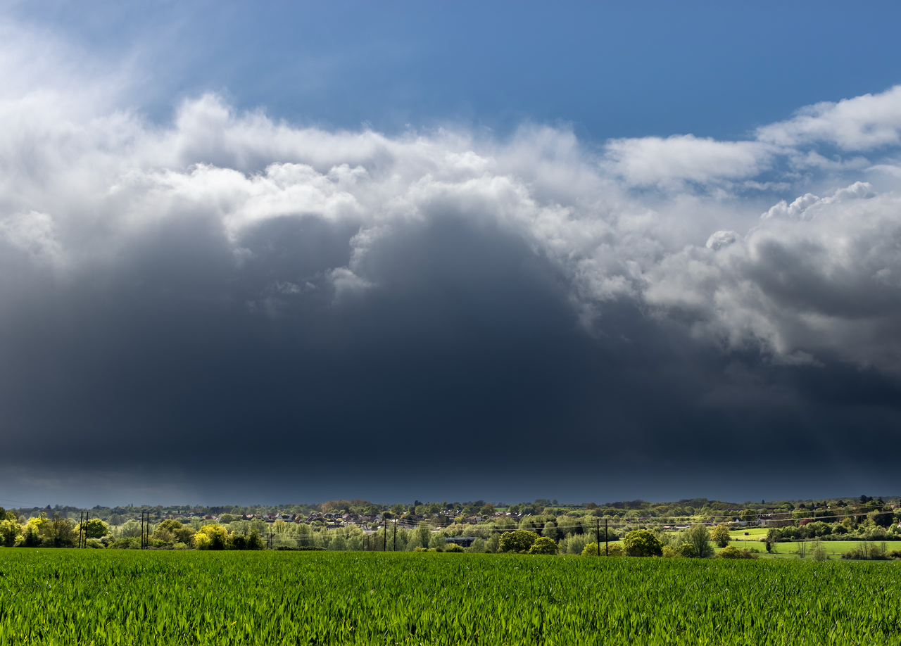 UK Weather: maps show brutal 10ºC temperature plunge compared to last ...