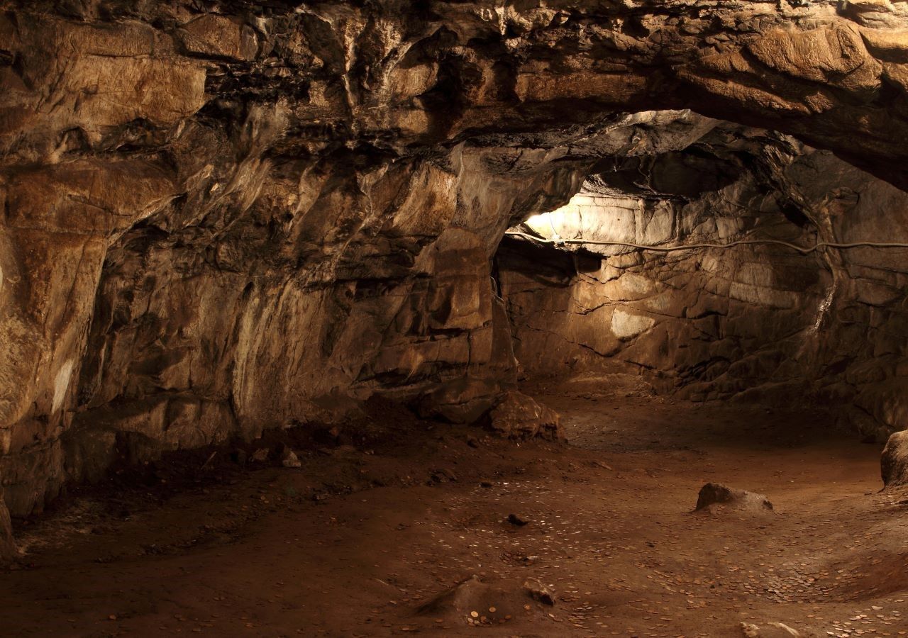 A very rare mineral has been discovered in a remote Siberian Cave, we ...