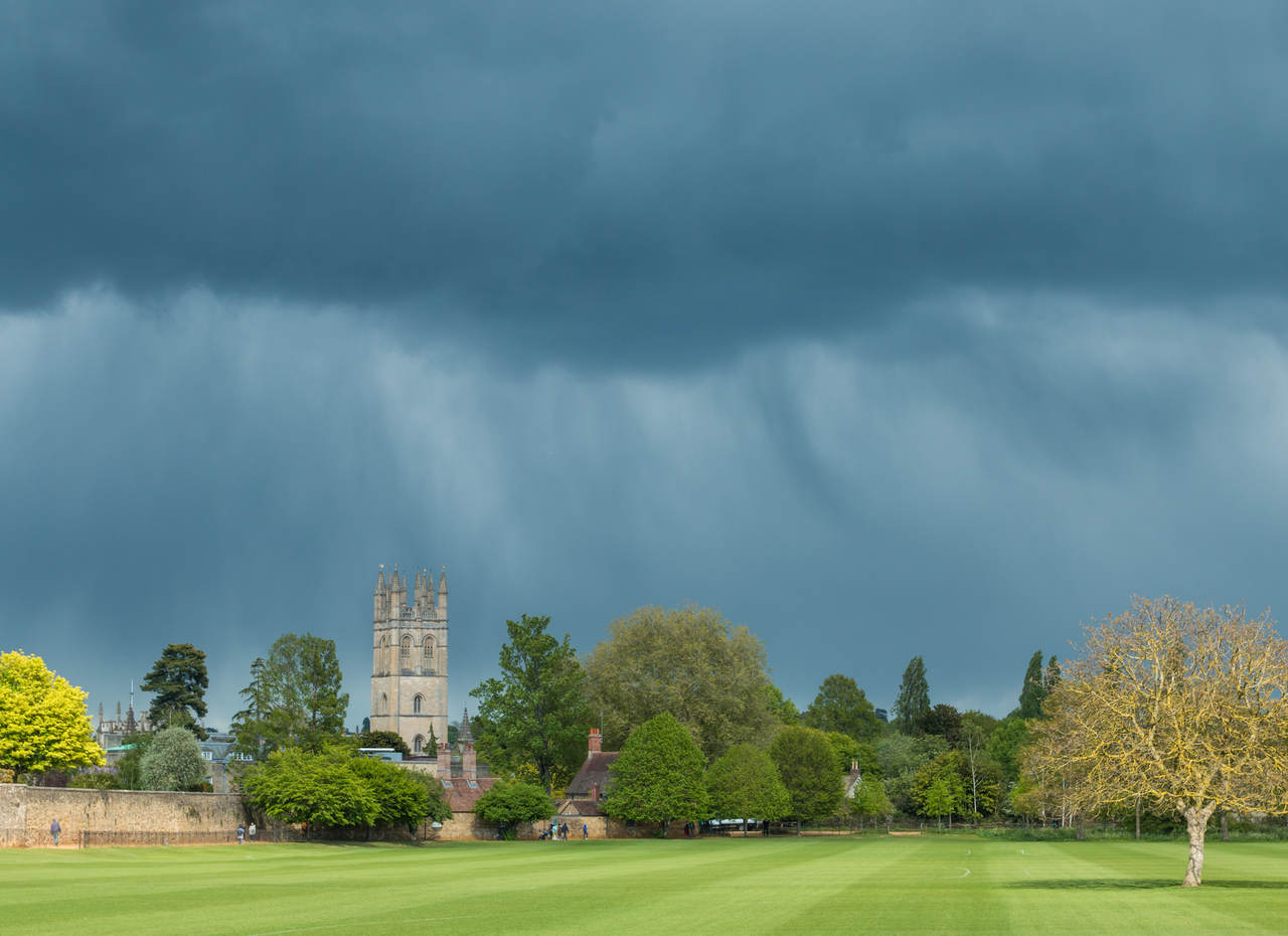 UK weather outlook: Unsettled conditions persist as low pressure ...