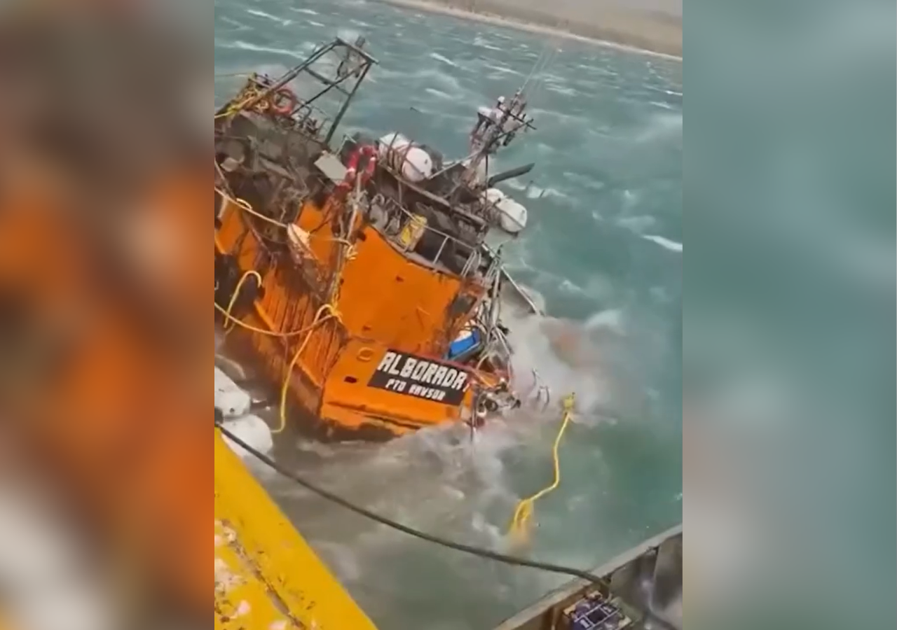 Video: Violent Storm, With Winds Exceeding 140 km/h, Sank Boats in ...