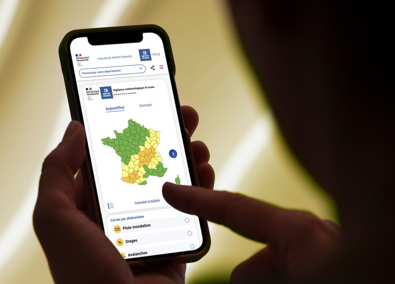 Violents orages en France : pourquoi certains osent remettre en cause ...