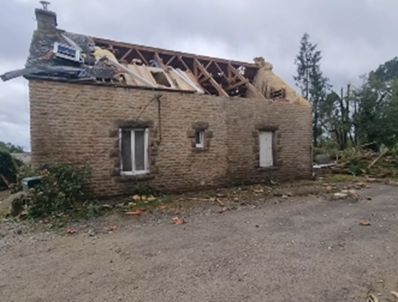 Violents orages : une tornade, de la grêle, des inondations et des ...