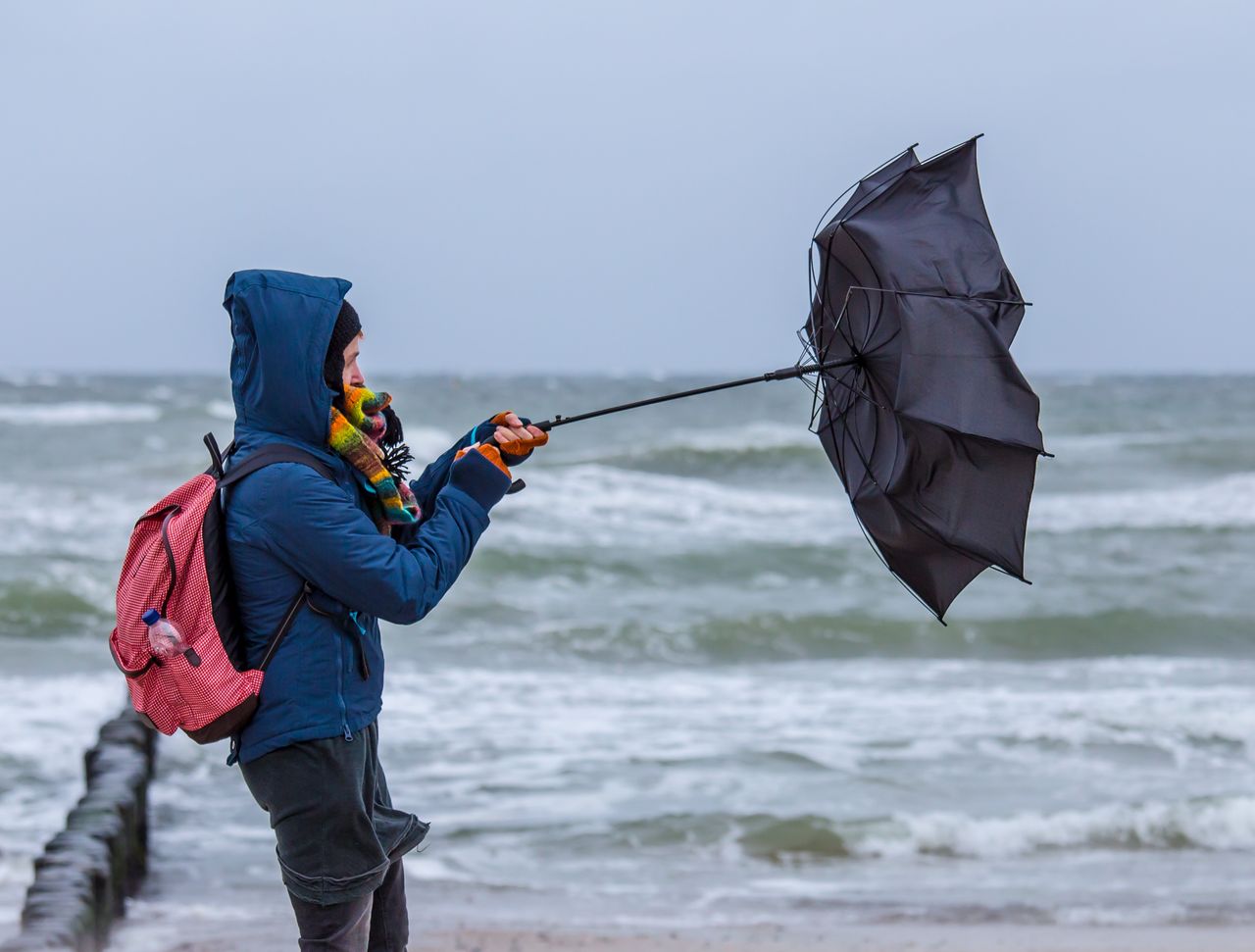 Wind und Regen. Wie lange denn noch? Wind und Regen. Wie lange denn noch?