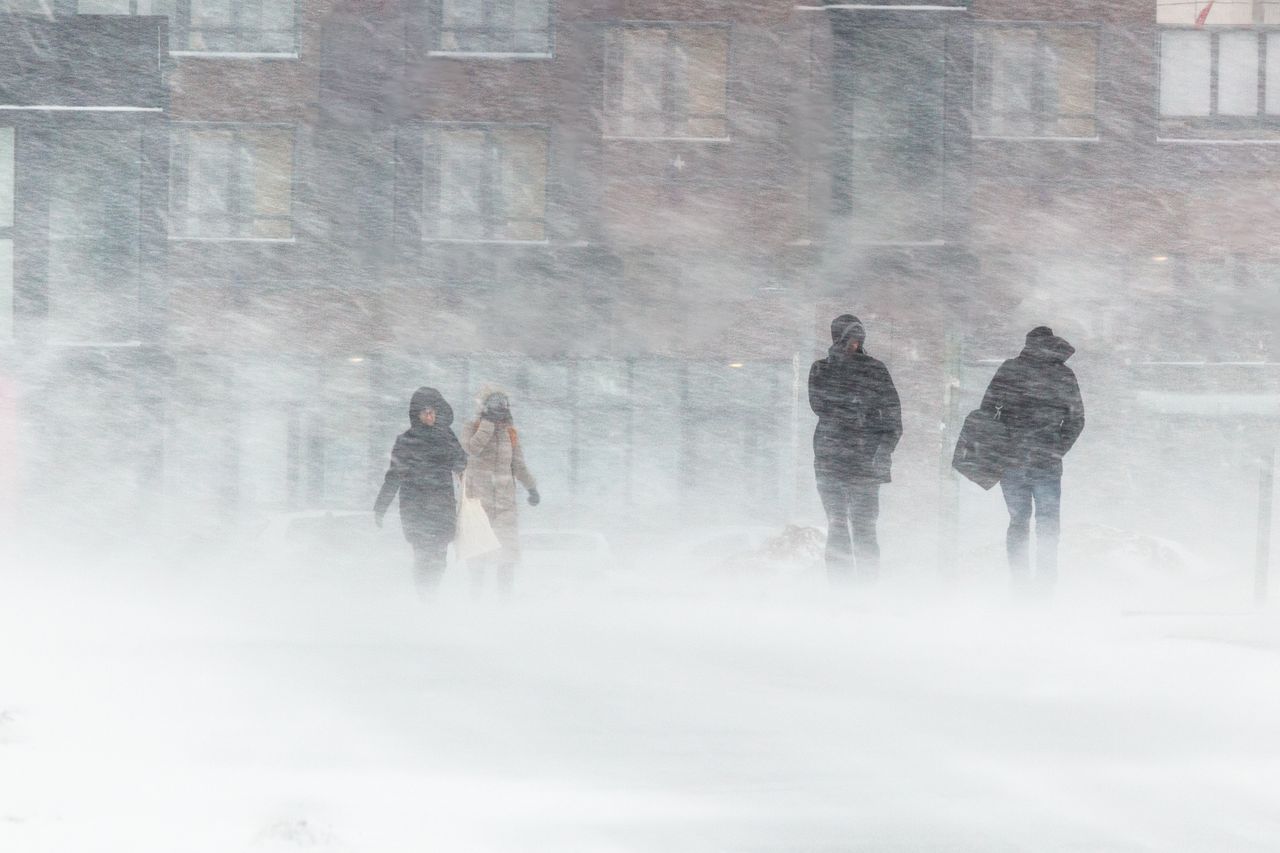 Winter storm slams East Coast with heavy snow and Arctic chill; cold ...